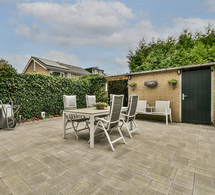 Ideas for Tiling Outdoor Patio – Tiles4Less